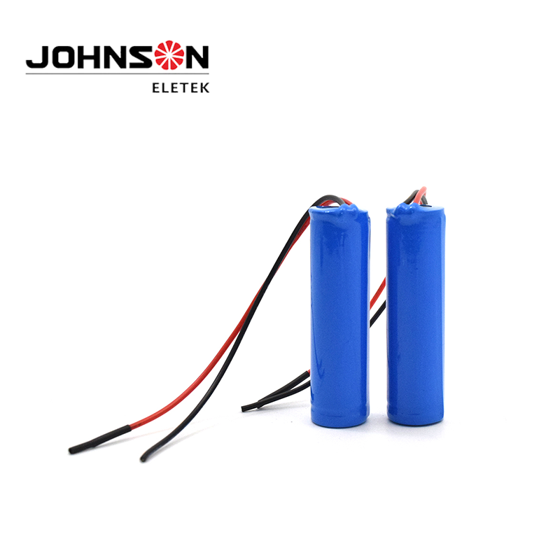 China Factory Price Wholesale rechargeable Cylindrical Lithium Battery ...